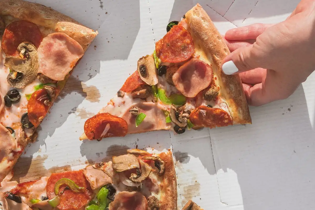 Dia Mundial da Pizza: brasileiros consomem mais de 1 milhão por ano ...